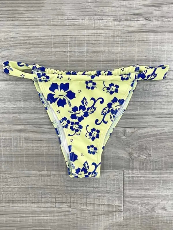 Blue Floral Triangle Top Bikini Set | Shop Bikini at LeStyleParfait